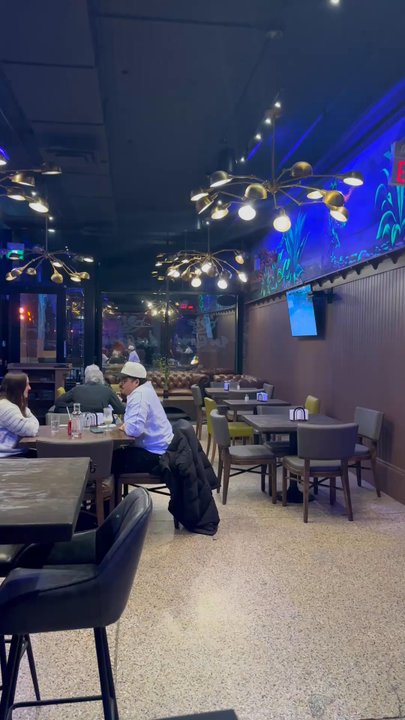 LOS GYROS - Updated December 2025 - 27 Photos - 500 Queen Street E ...