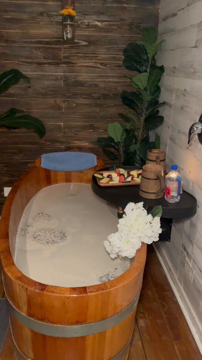 PIVA BEER SPA - Updated December 2025 - 83 Photos & 54 Reviews - 1052 N ...