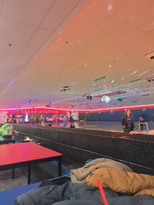 TEXAS SKATIUM - Updated March 2026 - 44 Photos & 80 Reviews - 2020 ...
