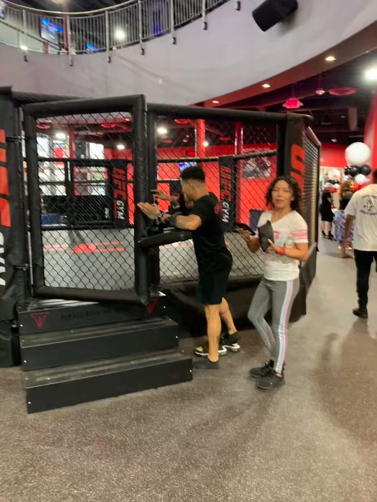 UFC GYM BREA - Updated September 2025 - 88 Photos & 172 Reviews - 220 S ...