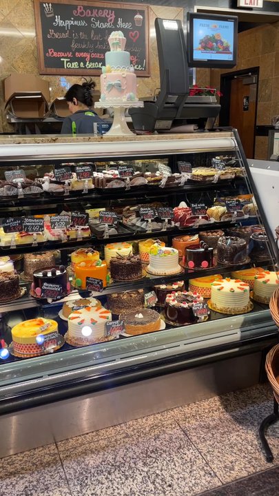 FRESH FARMS INTERNATIONAL MARKET - Updated June 2026 - 231 Photos & 168 ...