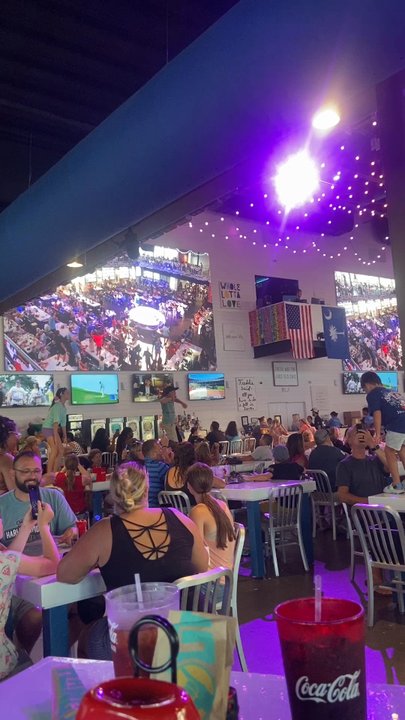 THE HANGOUT - Updated June 2025 - 290 Photos & 264 Reviews - 1181 ...