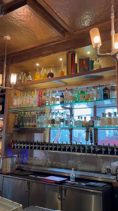 BURGERS AND BREW - Updated May 2026 - 796 Photos & 652 Reviews - 317 ...