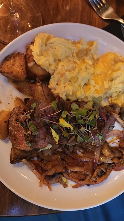 CENTRAL BAR + RESTAURANT - Updated October 2025 - 653 Photos & 362 ...