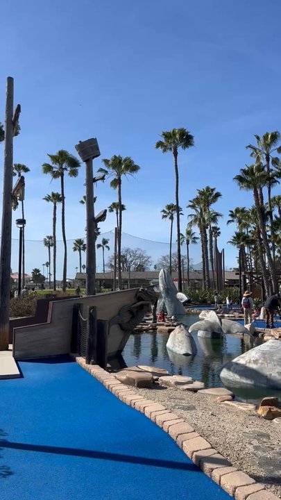 PELLY’S MINI GOLF - Updated December 2025 - 310 Photos & 281 Reviews ...