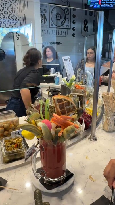 HASH KITCHEN - Updated July 2025 - 4455 Photos & 3771 Reviews - 8777 N ...