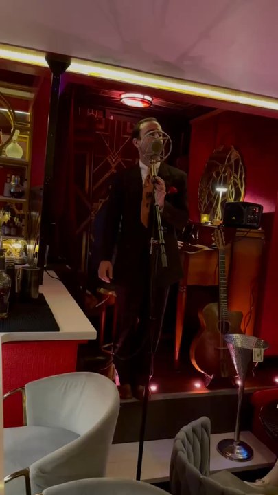 SCARLET LOUNGE - Updated December 2025 - 63 Photos & 103 Reviews - 468 ...