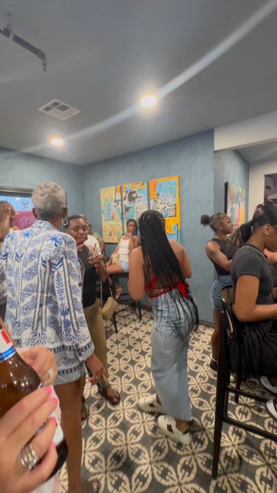 HANK’S - Updated March 2025 - 87 Photos & 102 Reviews - 1228 NE 63rd St ...