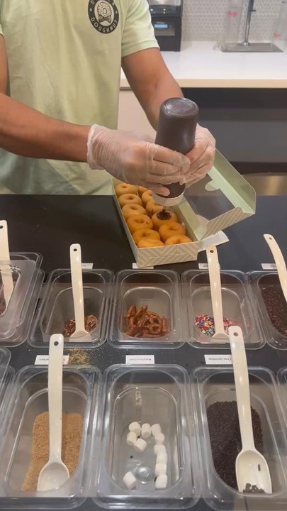 DAPPER DOUGHNUT - Updated December 2025 - 92 Photos & 23 Reviews - 604 ...