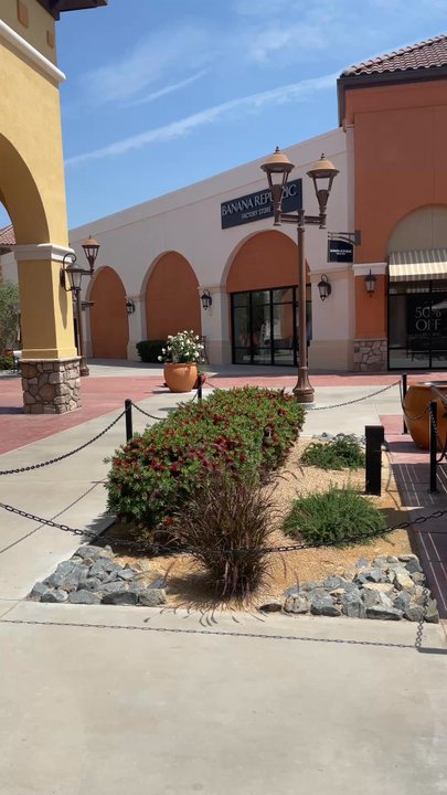 OUTLETS AT TEJON - Updated December 2025 - 547 Photos & 312 Reviews ...