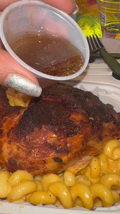 FAT FOWL - Updated June 2025 - 293 Photos & 175 Reviews - 445 Albee Sq ...