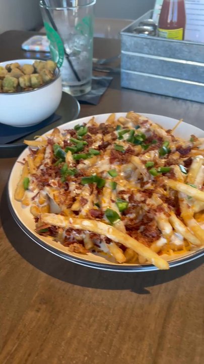 THE LOOKOUT - Updated October 2025 - 31 Photos & 26 Reviews - 1600 E ...