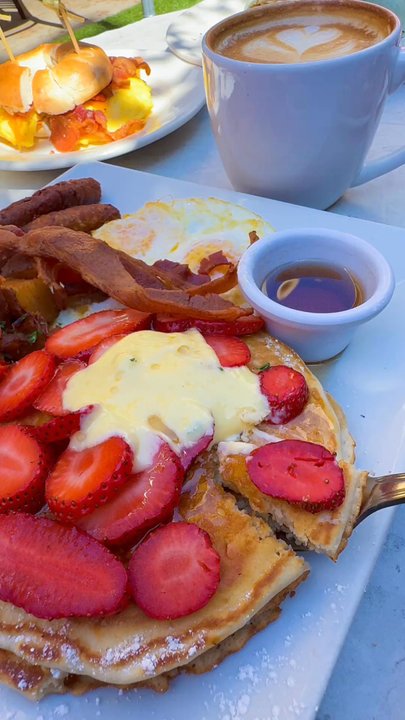 VEES CAFE - Updated August 2025 - 910 Photos & 981 Reviews - 5418 W ...