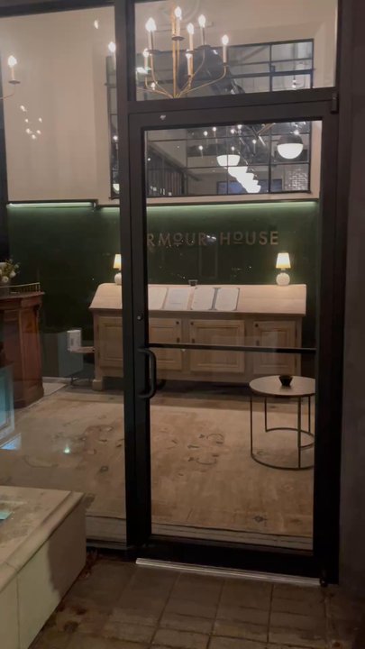 ARMOUR HOUSE - Updated March 2025 - 81 Photos & 25 Reviews - 2309 1st ...