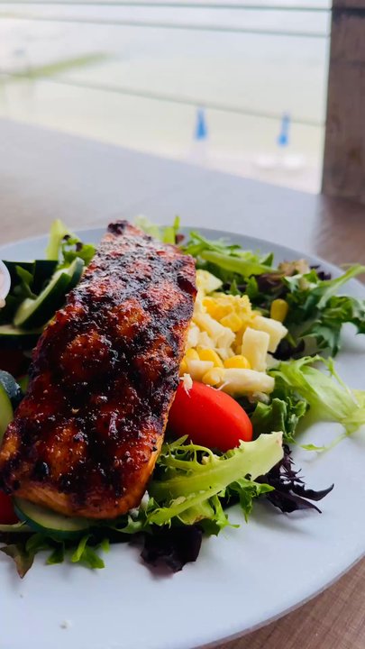 EATON’S BEACH SANDBAR & GRILL - Updated May 2026 - 518 Photos & 506 ...