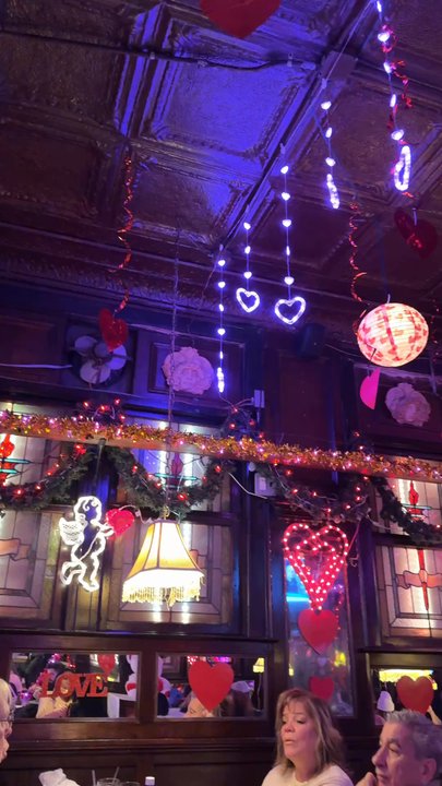 SKINFLINTS - Updated October 2025 - 455 Reviews & 374 Photos - 7902 5th ...