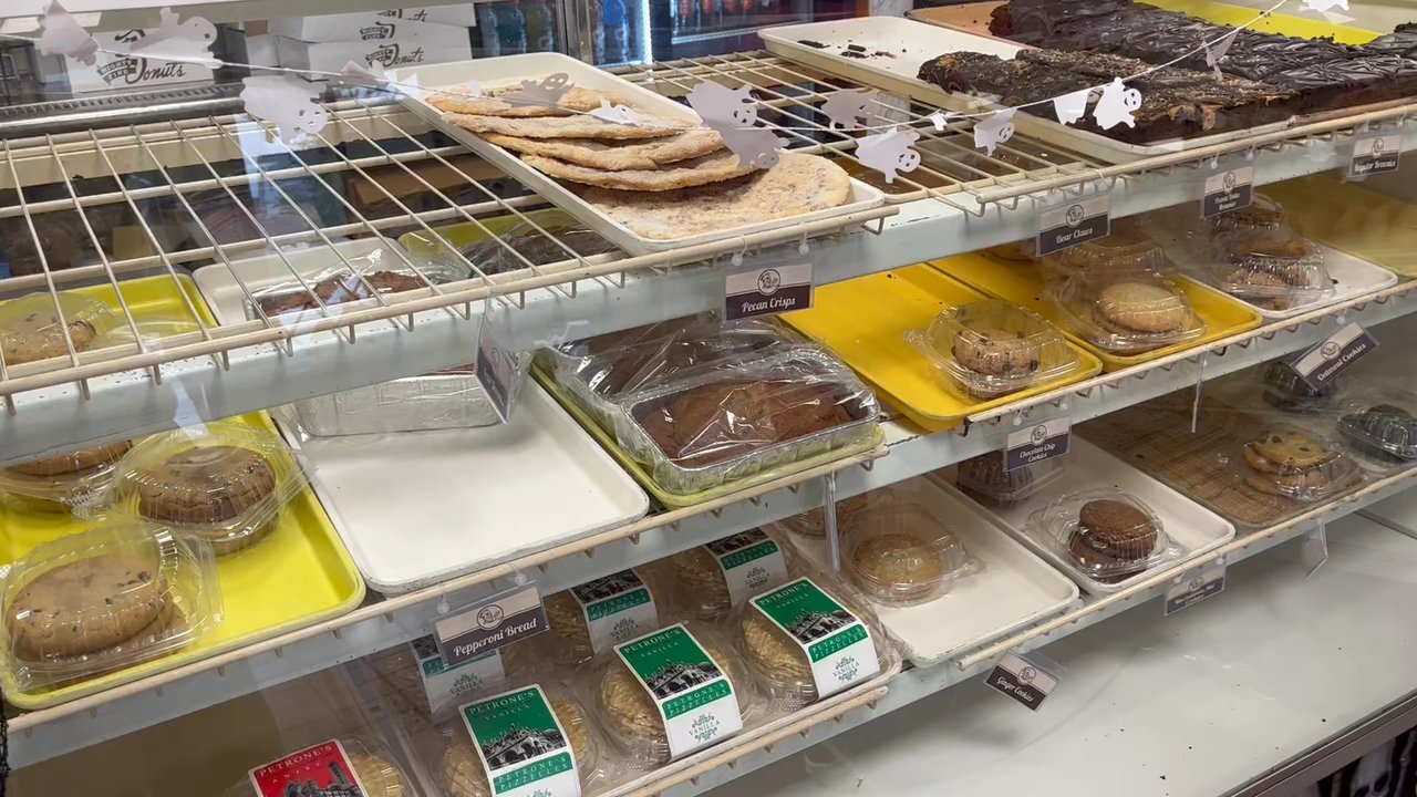 MIGHTY FINE DONUTS - Updated March 2026 - 64 Photos & 105 Reviews ...