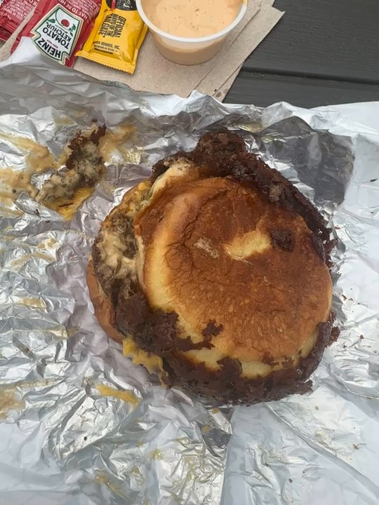 SMILEYS BURGER CLUB - Updated August 2025 - 109 Photos & 63 Reviews ...