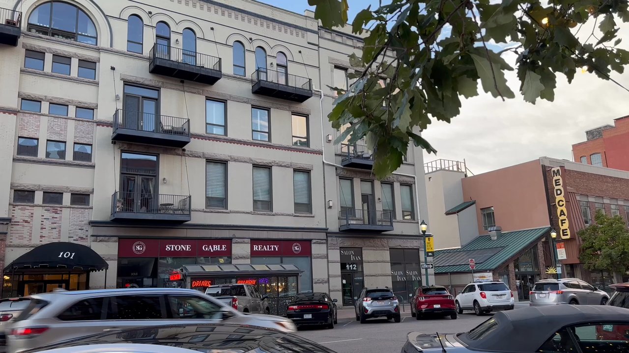 THE RABBIT HOLE - Updated April 2025 - 2466 Photos & 2370 Reviews - 101 ...