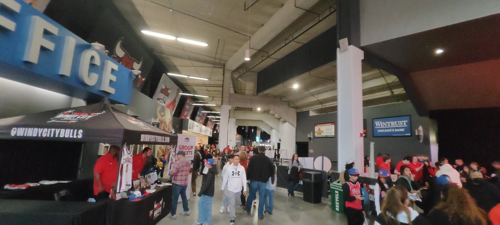 NOW ARENA - Updated December 2025 - 642 Photos & 85 Reviews - 5333 ...