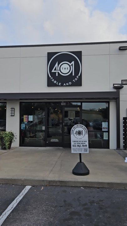 THE ‘401 - Updated July 2025 - 887 Photos & 550 Reviews - 6700 Ferris ...