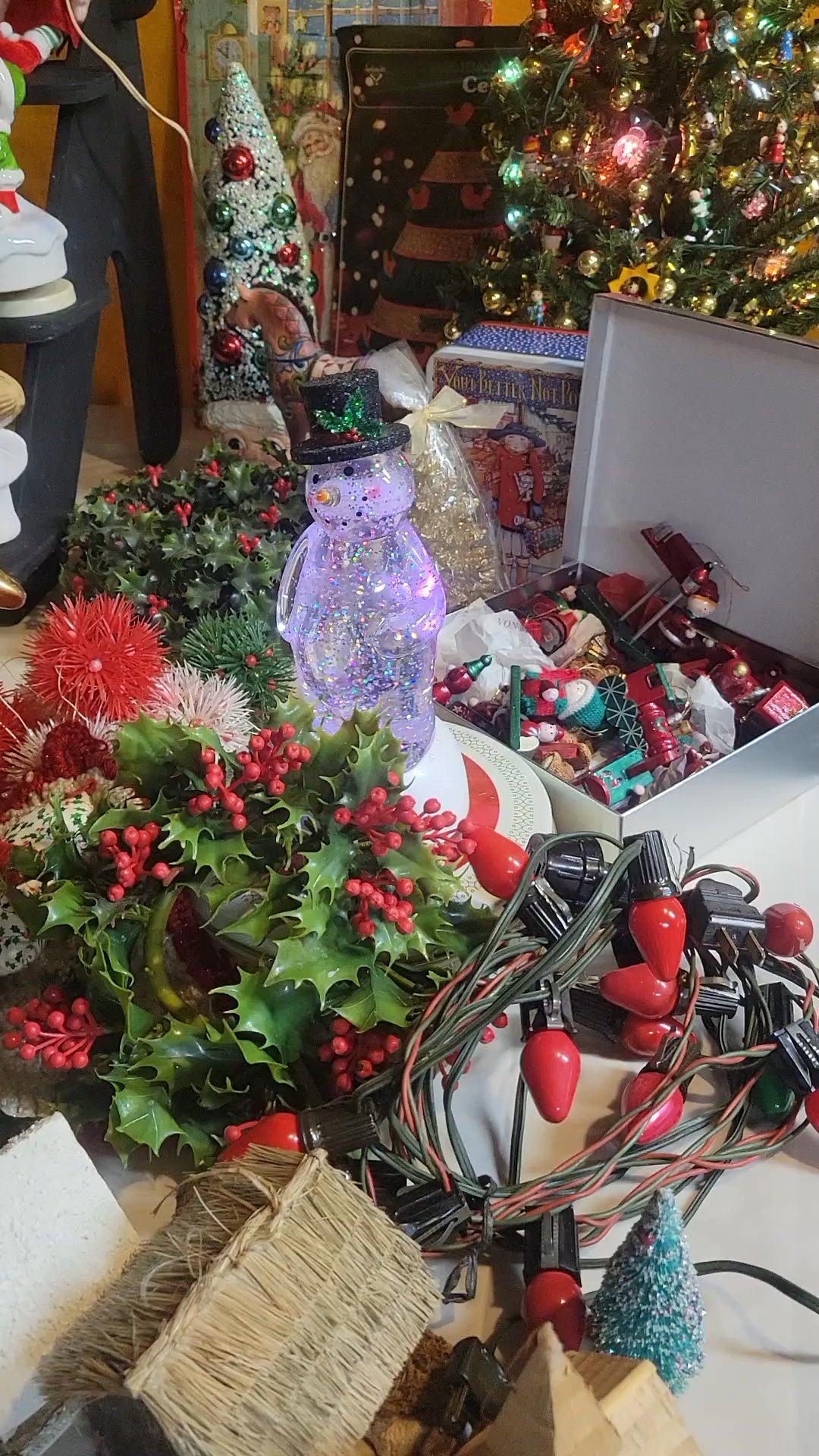 Whatnot - Vintage Christmas sale Livestream by piedpiperpicker #vintage ...