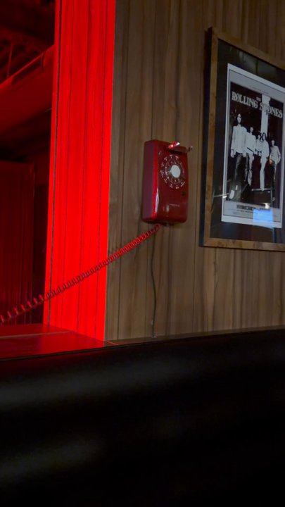 DIAMOND ROOM - Updated June 2026 - 37 Photos & 17 Reviews - 323 Seventh ...