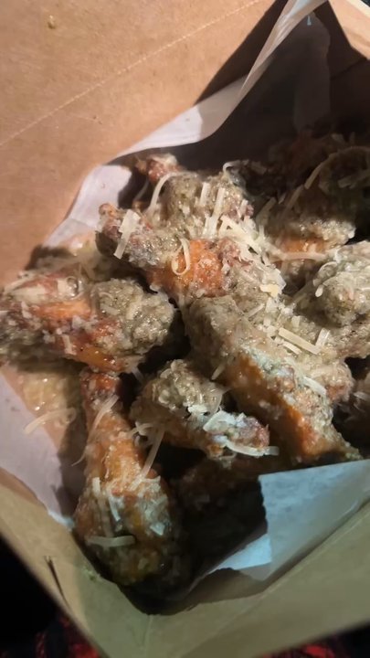 THAT WING SPOT - Updated November 2025 - 140 Photos & 99 Reviews - 4777 ...