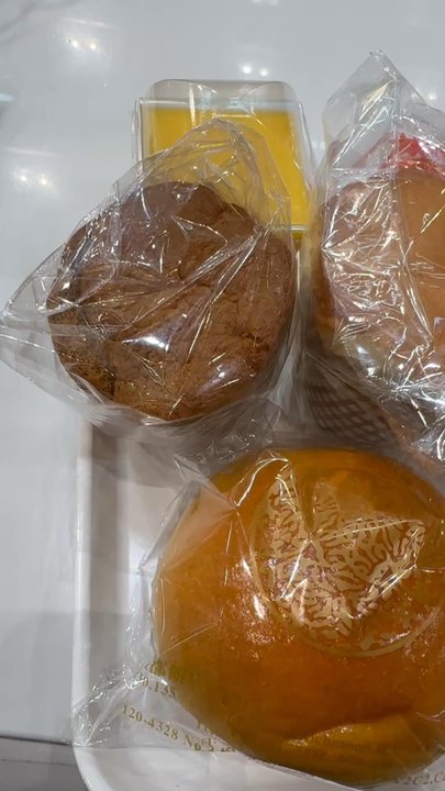 KAM DO BAKERY - 金都餅店 - RICHMOND CENTRE - Updated June 2026 - 411 Photos ...