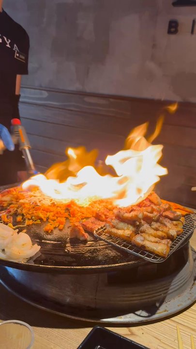 PIGYA - Updated July 2025 - 1425 Photos & 683 Reviews - 3400 W 8th St ...