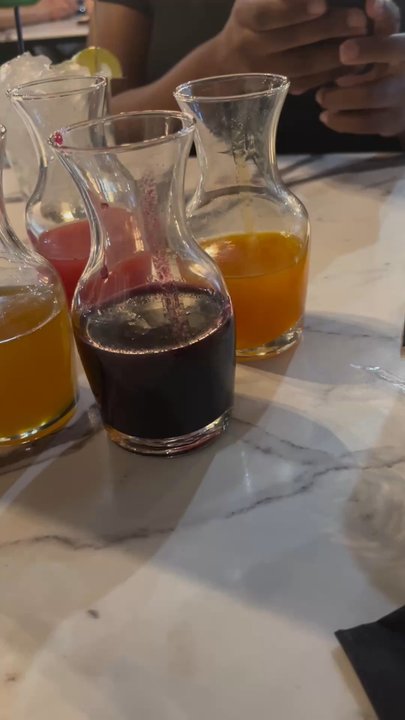 Table 22 - Trusted Since 2023 - Updated July 2025 - 213 Photos - 122 Reviews - 4924 E Busch Blvd ...