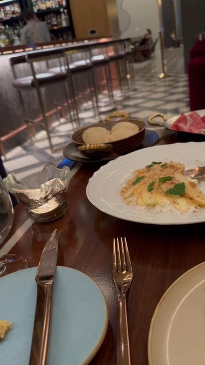 YOLAN - Updated October 2025 - 802 Photos & 234 Reviews - 403 4th Ave S ...