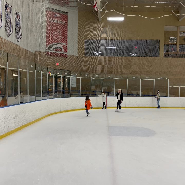 EXTREME ICE CENTER - Updated December 2025 - 94 Photos & 71 Reviews ...