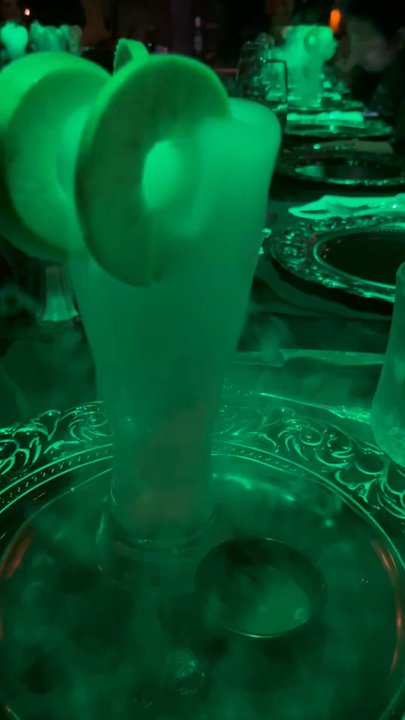 MYSTIQUE DINING - Updated October 2025 - 520 Photos & 289 Reviews - 611 ...