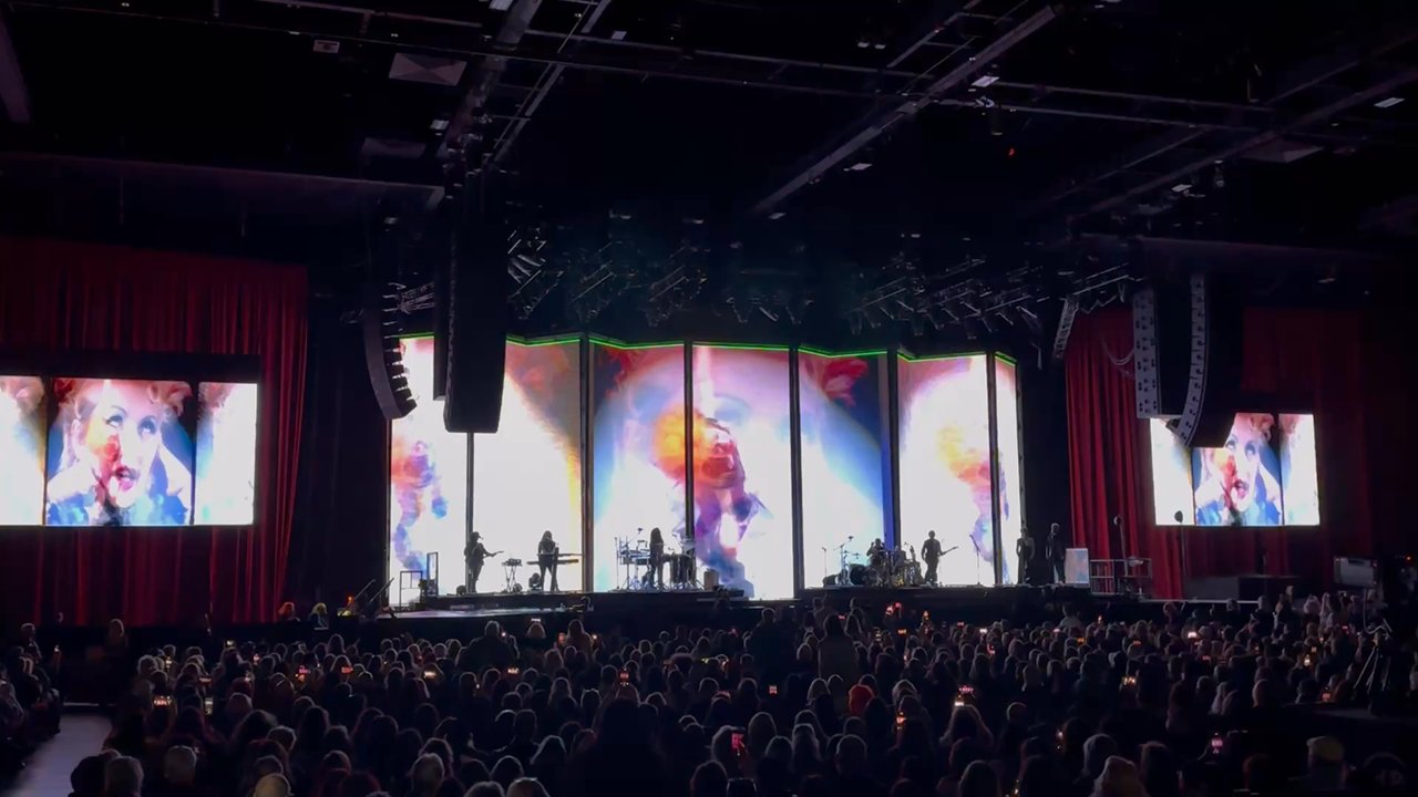 MARK G ETESS ARENA - Updated May 2026 - 75 Photos & 32 Reviews - 1000 ...