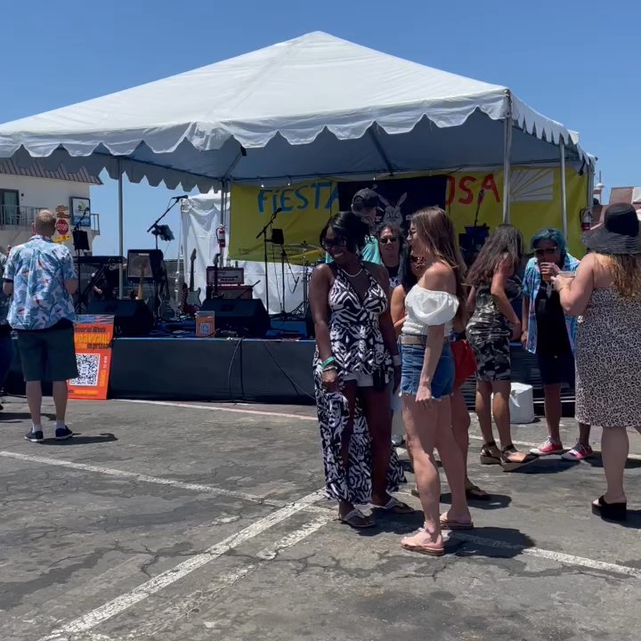 FIESTA HERMOSA - Updated May 2025 - 324 Photos & 126 Reviews - Pier Ave ...