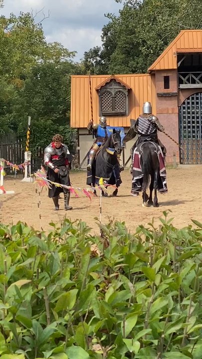 KANSAS CITY RENAISSANCE FESTIVAL - Updated September 2025 - 264 Photos ...