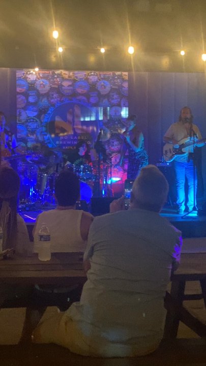 NO LABEL BREWING - Updated May 2025 - 454 Photos & 219 Reviews - 5351 ...