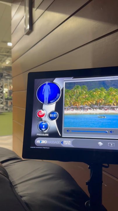 ONELIFE FITNESS - OLNEY - Updated January 2026 - 63 Photos & 40 Reviews ...