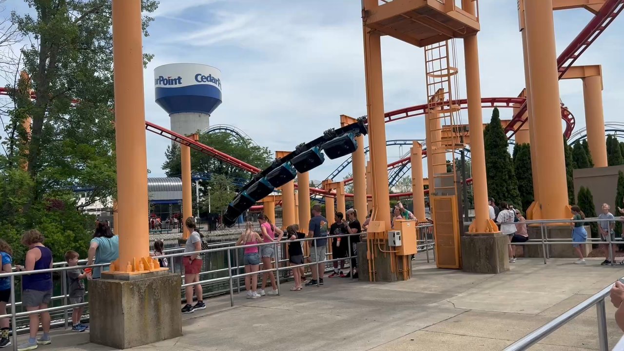 CEDAR POINT - Updated June 2026 - 2748 Photos & 1608 Reviews - 1 Cedar ...