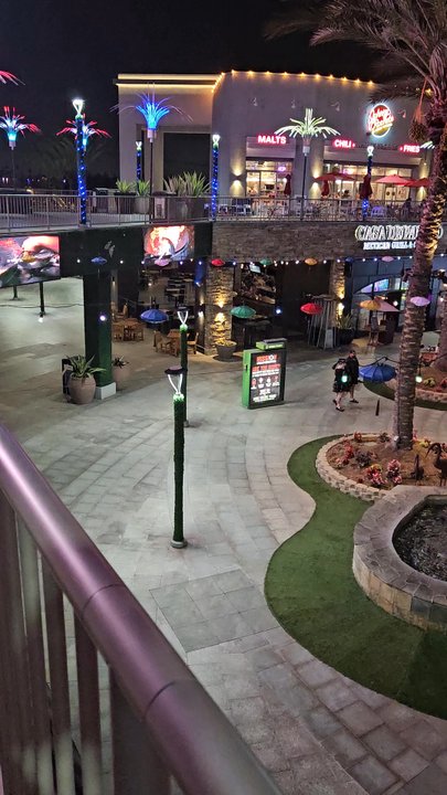 ANAHEIM GARDENWALK - Updated May 2026 - 1747 Photos & 632 Reviews - 400 ...