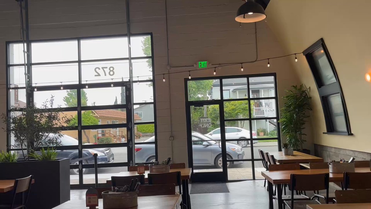 STATELINE ROAD SMOKEHOUSE - Updated August 2025 - 397 Photos & 245 ...