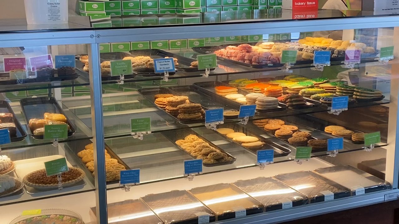 FROST BAKE SHOP - Updated February 2026 - 174 Photos & 184 Reviews ...