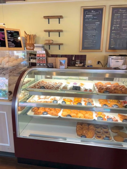 Belle Pastry - Cheap - Cafes - Updated June 2025 - 558 Photos - 603 ...