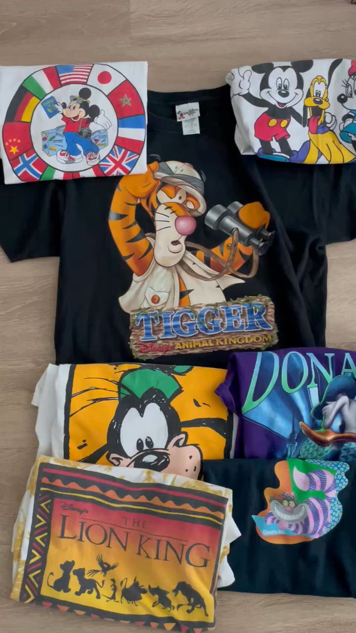 Whatnot - I’m back ALL VINTAGE DISNEY SHOW🥳🤩 Livestream by vtgrewind # ...