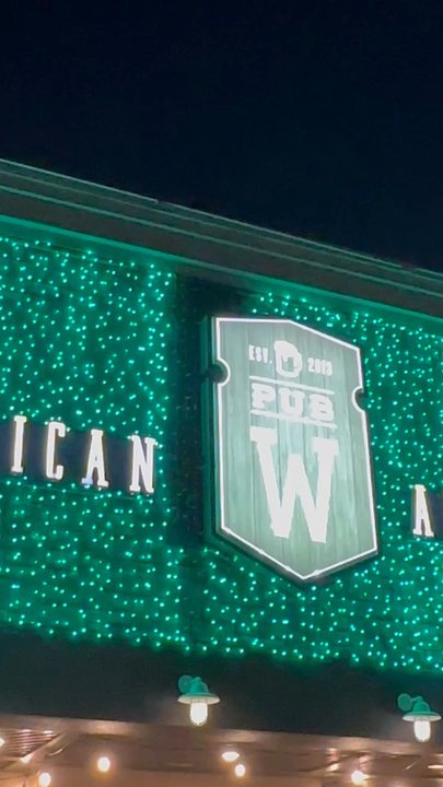 PUB W - Updated June 2026 - 438 Photos & 361 Reviews - 3121 W Memorial ...