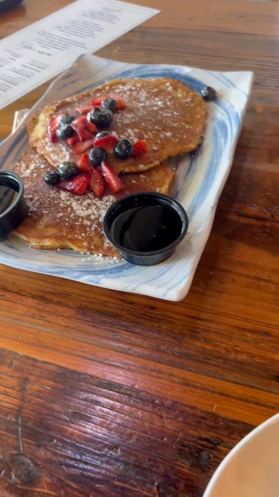 BUBBLY HEN - Updated July 2025 - 130 Photos & 67 Reviews - 7915 Vaughn ...