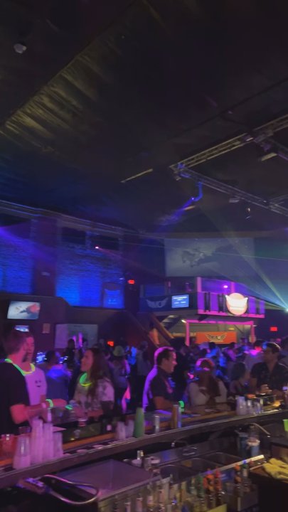 THE BEACHAM - Updated December 2025 - 251 Photos & 153 Reviews - 46 N ...