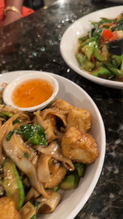 SONGKRAN THAI KITCHEN - Updated January 2025 - 1201 Photos & 683 ...