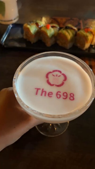 THE 698 - Updated March 2026 - 228 Photos & 71 Reviews - 698 N High St ...